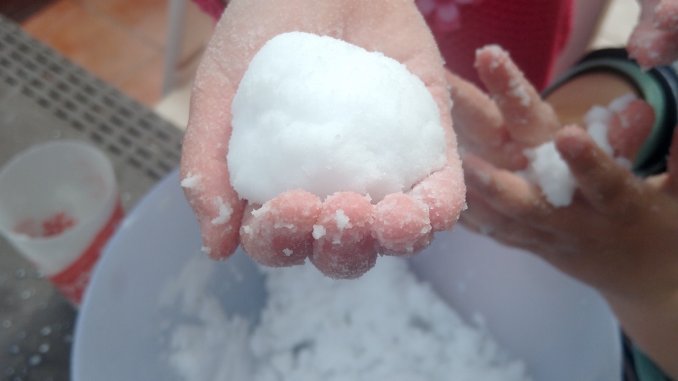 Como hacer nieve artificial casera ~ Loca Academia Familiar